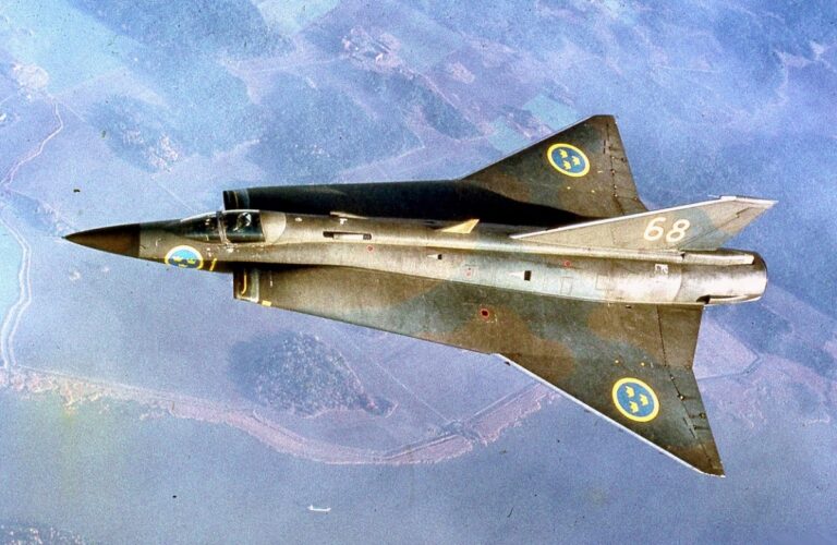 10 Photos That Prove the Saab 35 Was a Fighter Legend - 19FortyFive