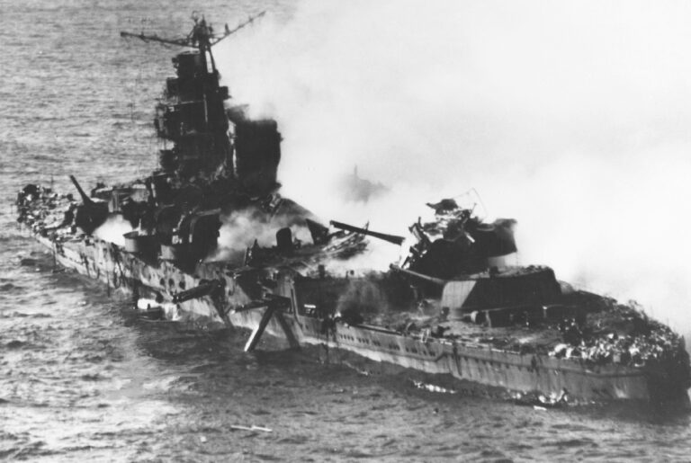 5 Largest Naval Battles of the World War II - 19FortyFive