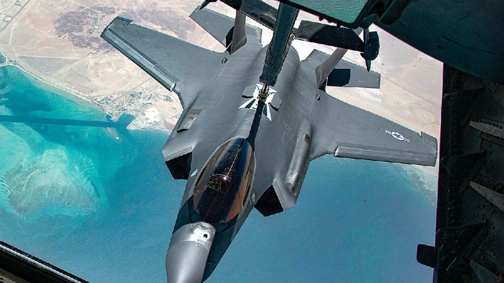 Meet the 5 Deadliest Planes to Ever Serve in the US Military (Pictures ...