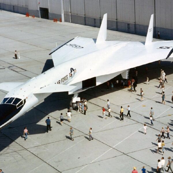 XB-70 Valkyrie Archives - 19FortyFive