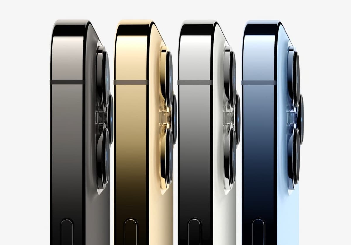 Quote of the Day by Apple's Steve Jobs: 'Sometimes life hits you in the ...