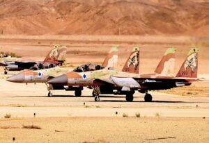 How a Mid-Air Collision Left an F-15 Fighter With One Wing—and It Still ...
