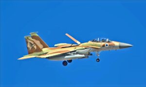 How a Mid-Air Collision Left an F-15 Fighter With One Wing—and It Still ...