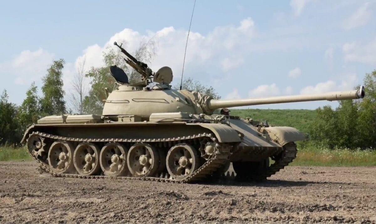 AK-47 of Tanks: How Russia Built an Astounding 83,500 T-54 Tanks ...