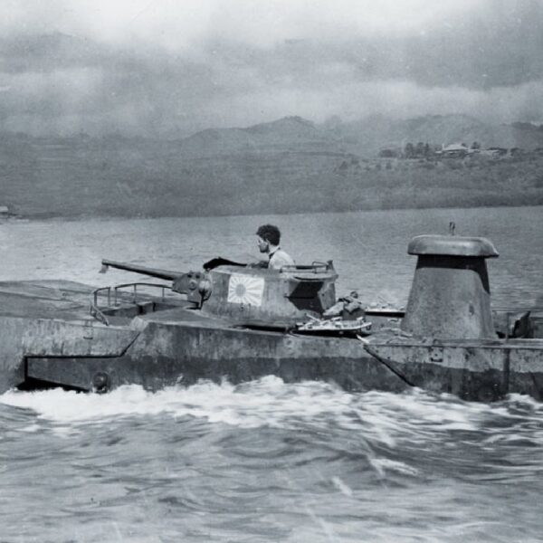 Type 2 Ka-Mi Amphibious Tank Archives - 19FortyFive