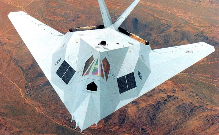 Invisible Fighter: How Lockheed’s F-117 Redefined Stealth Warfare ...