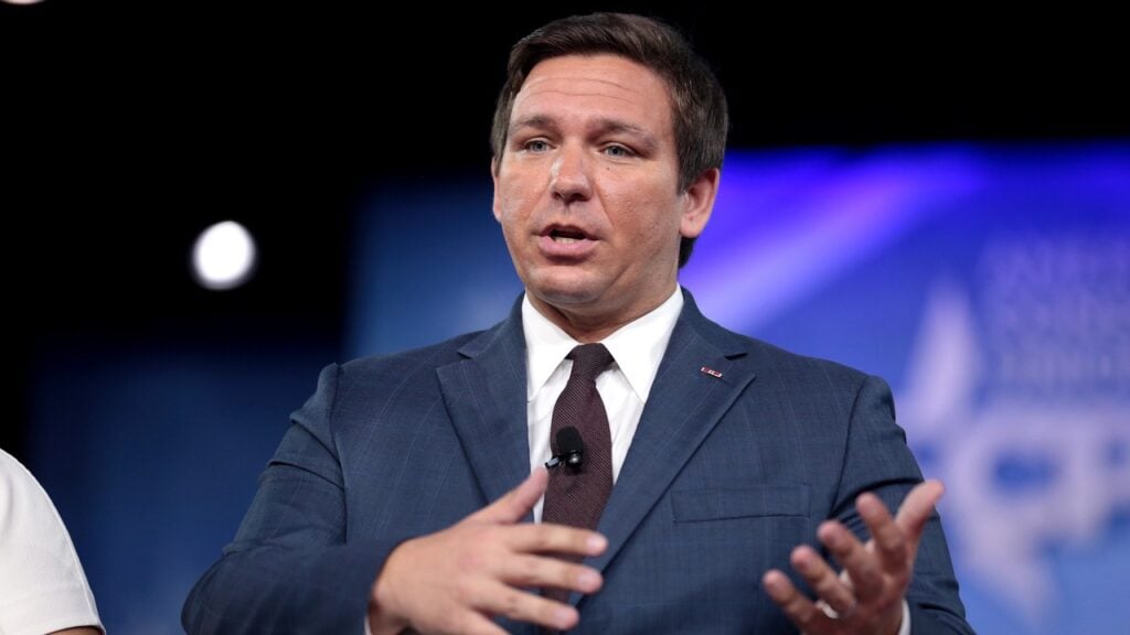 Ron DeSantis Looks Like He Is in Crisis - 19FortyFive