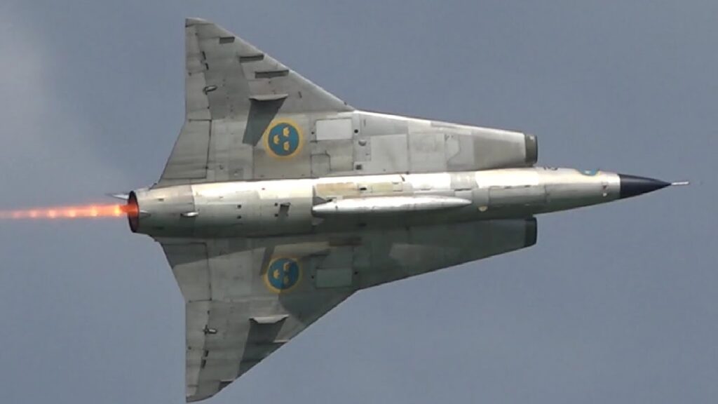 10 Photos That Prove the Saab 35 Was a Fighter Legend - 19FortyFive