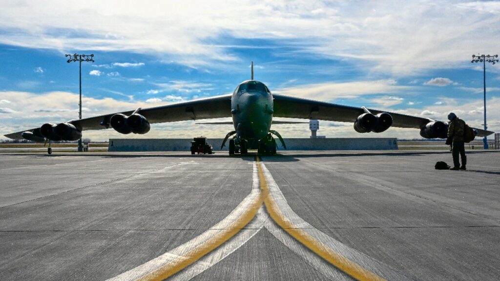 The B-52 Bomber Is 70 Years Old. How Is It Still Flying? - 19FortyFive