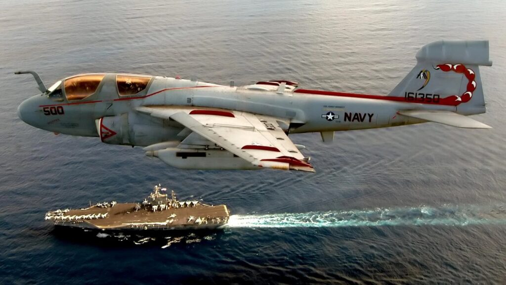 The 'Flying Dorito' A-12 Avenger II Stealth Bomber Summed Up on 1 Word ...