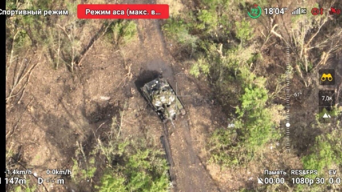 Watch: Russia Is Leaving Countless Dead Tanks in Ukraine - 19FortyFive
