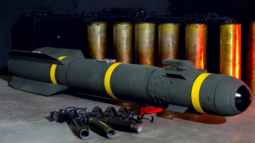 M-100 Missile: A Hellfire 'On Steroids' Replacement with 20x the Range ...