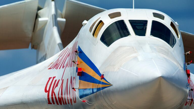 Russia's Tu-160 Supersonic Bomber Simply Summed Up in 1 Word - 19FortyFive