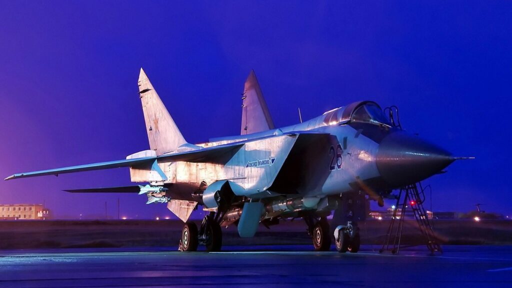 Russia Is Arming MiG-31 Fighters with R-37M Hypersonic Missiles for War ...