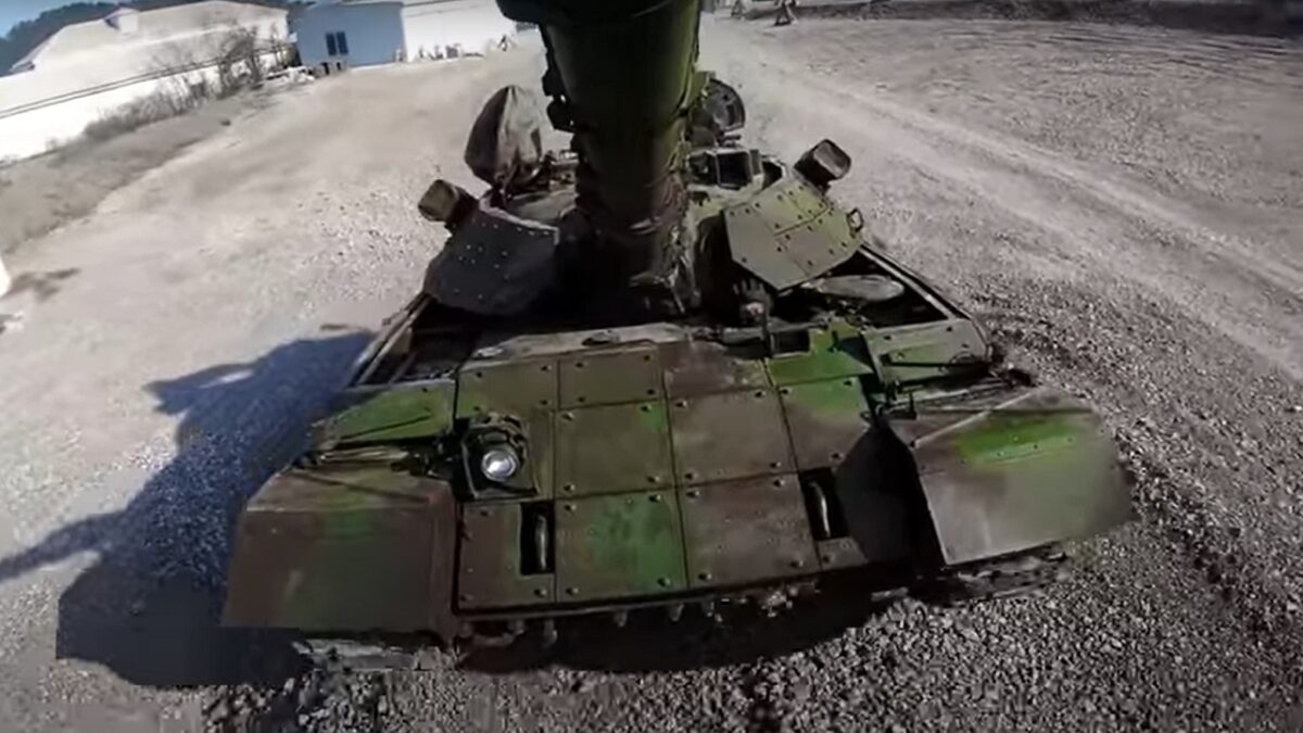 The Ukraine War is Now a Giant Tank Deathmatch - 19FortyFive