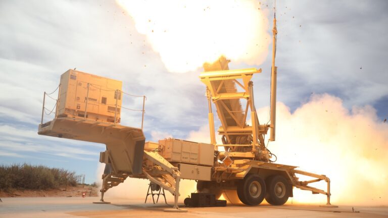 Putin Is Angry: U.S. Patriot Missile Kills Russian Hypersonic Missile ...