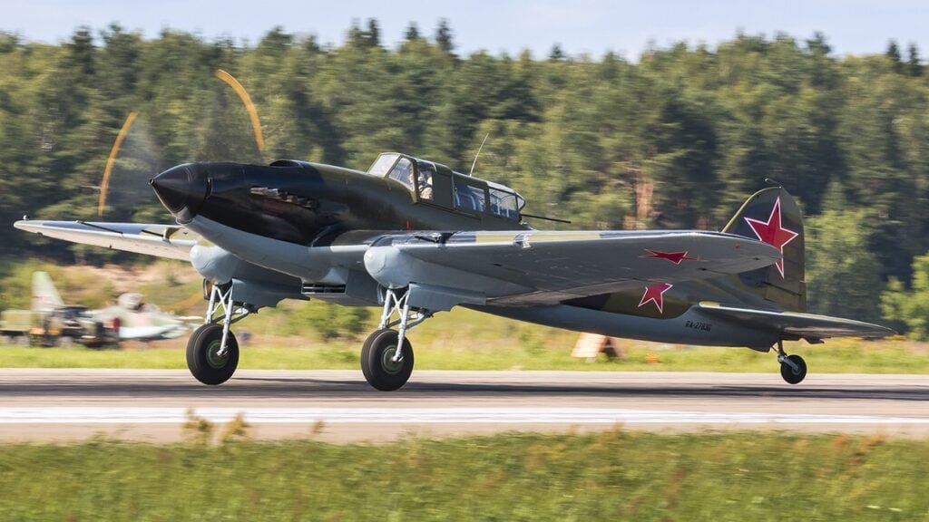Ilyushin Il-2 Shturmovik: Russia's World War II Tank-Killer Warplane ...