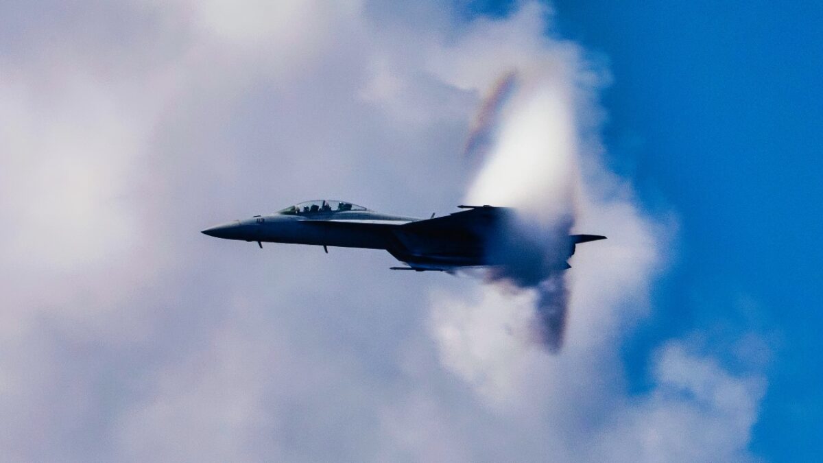The Navy’s F/A-XX Sixth-Generation Fighter Might Fall Short Against ...