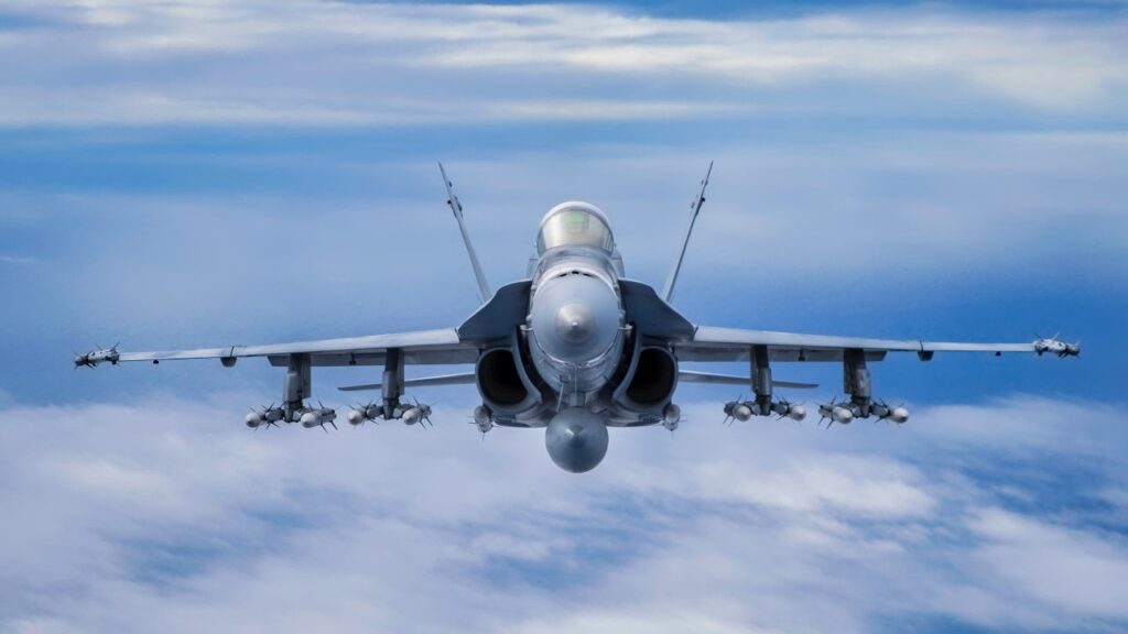 Meet the AIM-174B Gunslinger: The Navy's 300-Mile Range Air-to-Air ...