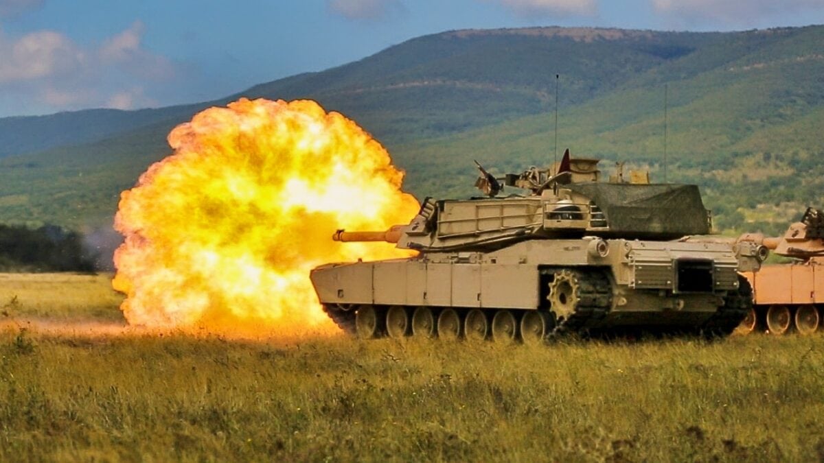 Ukraine Has 111 'New' M1A1 Abrams Tanks and America Isn't Happy ...
