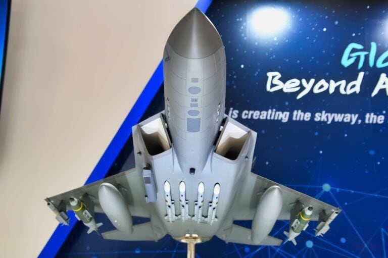 Forget the J-20 or F-35: The New KF-21 Boromae Fighter Is Coming ...