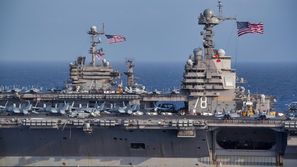 The Navy's Midway-class Supercarrier Had an Impressive Armored Flight ...