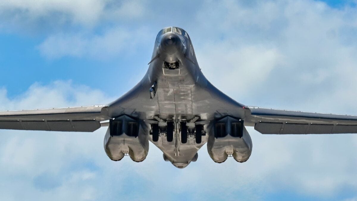 Forget the B-2 or F-35: The B-1B Lancer 'Bone' Bomber Is Striking ...