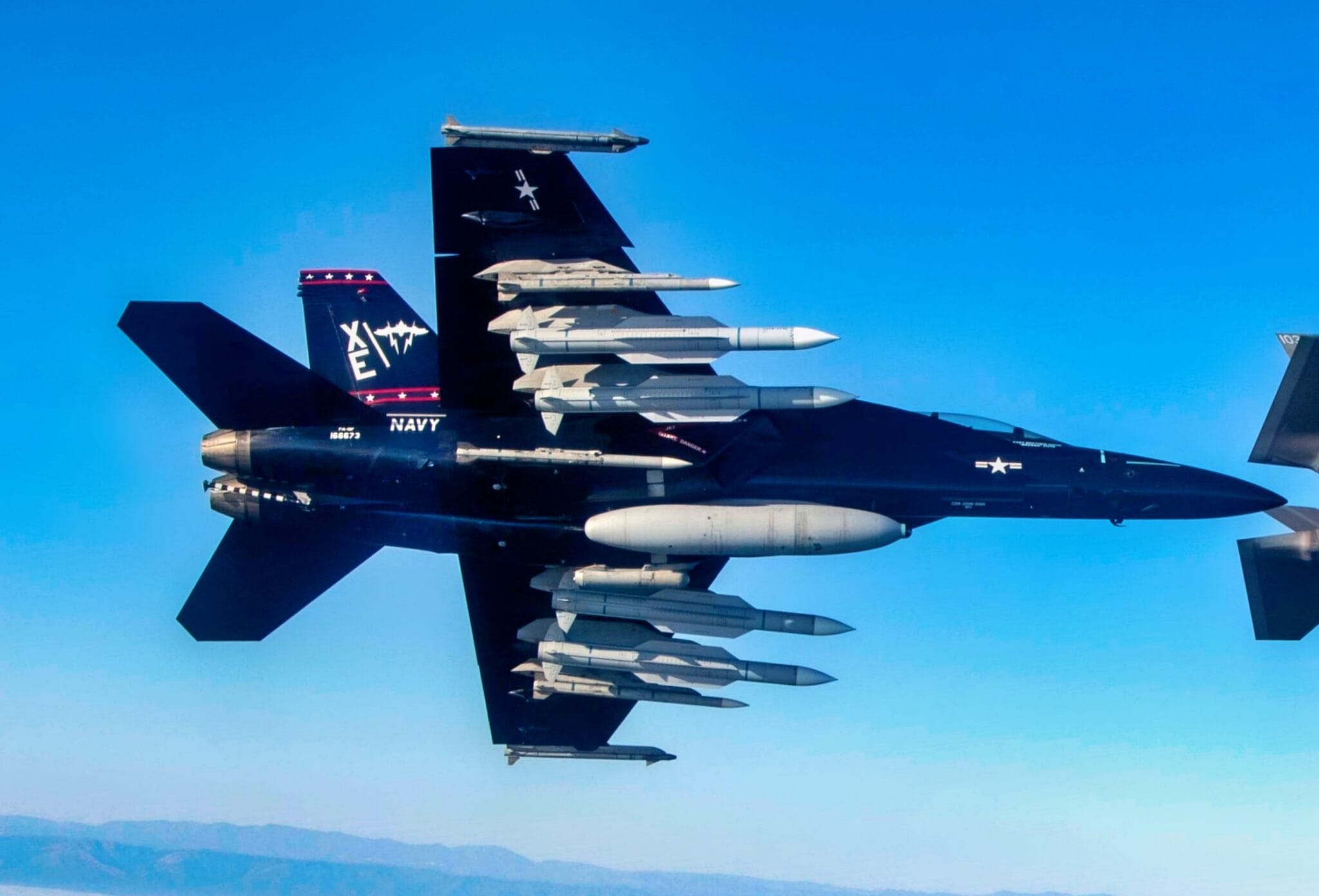 AIM-174B: China Declares This New U.S. Air-to-Air Missile 'Huge Threat ...
