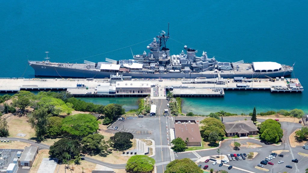 Battleship USS Missouri Has a Message for the U.S. Navy - 19FortyFive