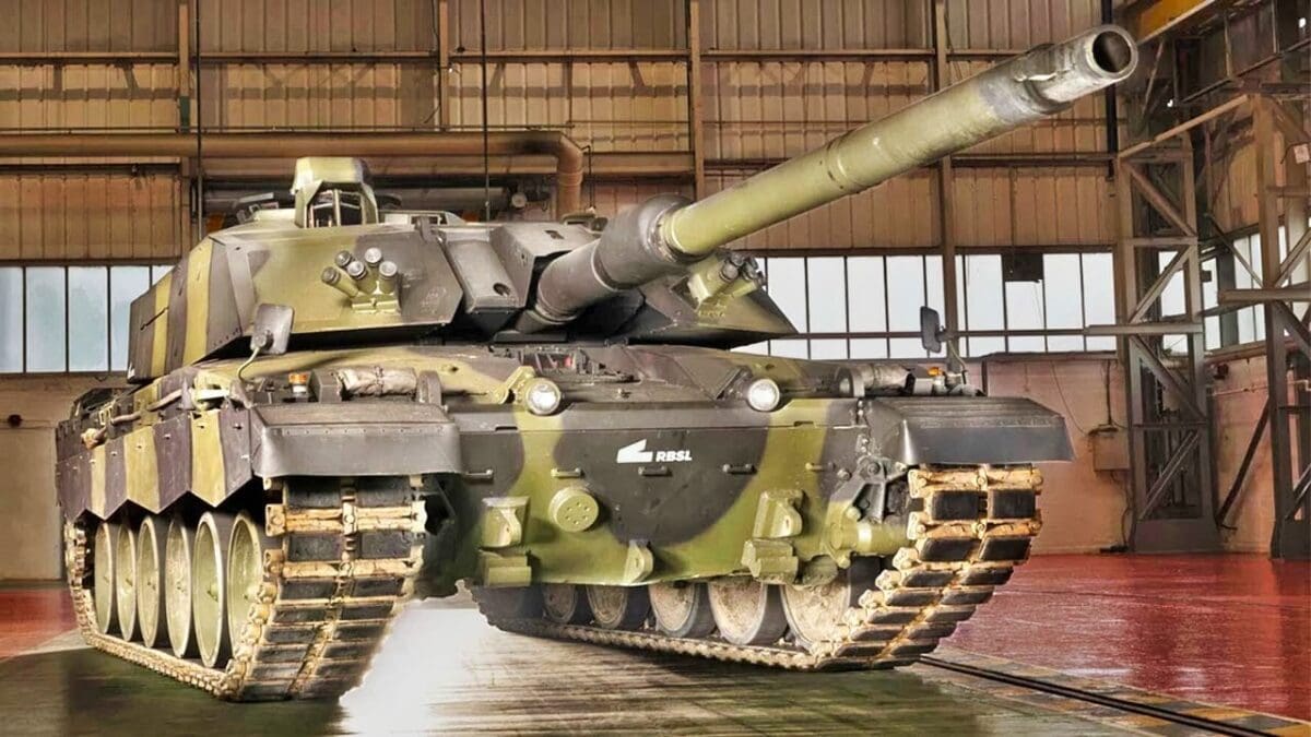 The New NATO Challenger 3 Tank Just Tested Its 120-mm 'Smoothbore ...