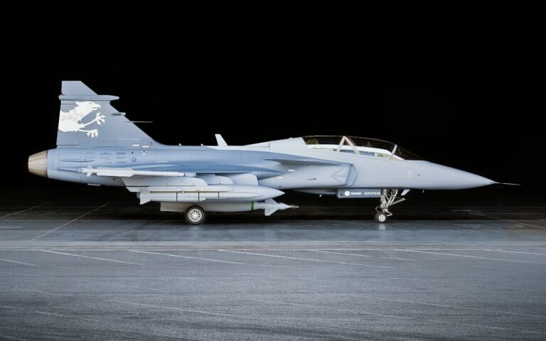Saab JAS 39 Gripen E Fighter's Desperate Canada Pitch - 19FortyFive