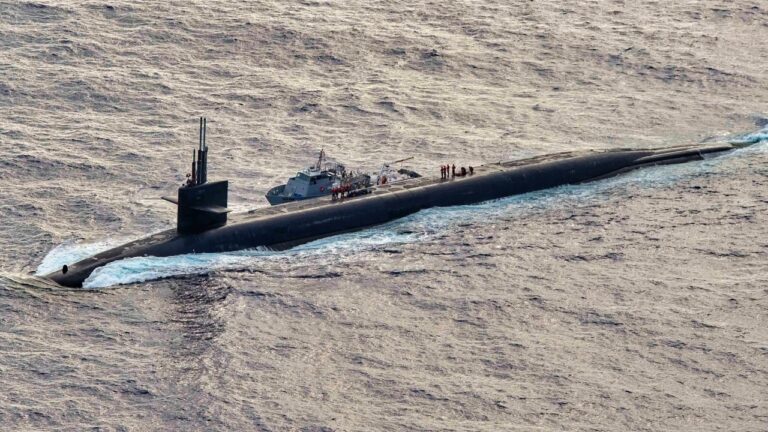 The Navy's $348 Billion Columbia-Class Nuclear Missile Submarine Might ...
