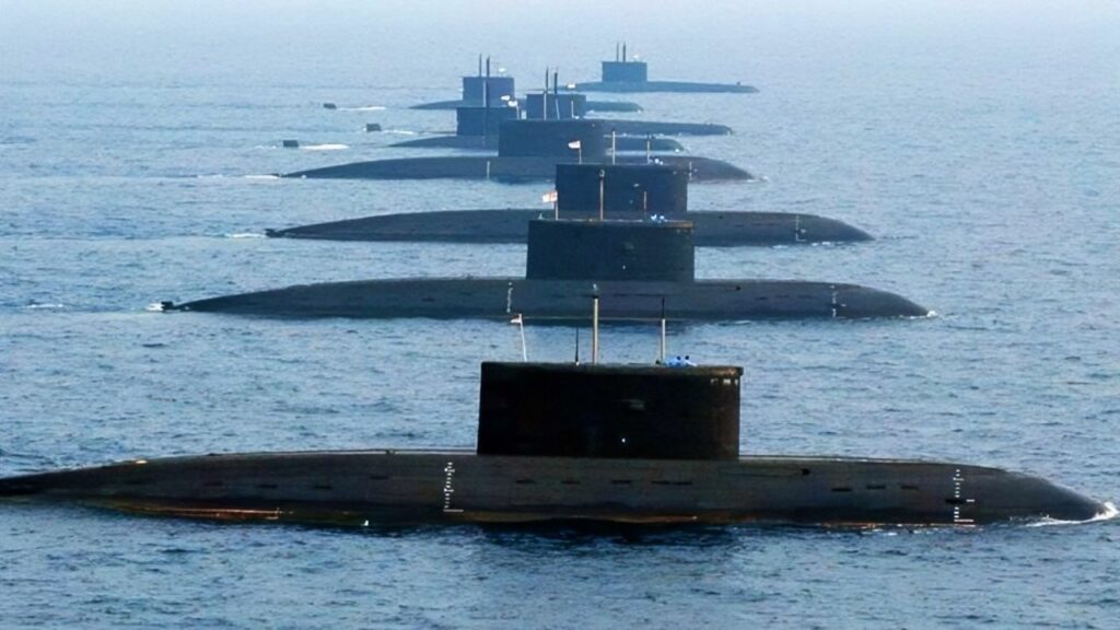 Russia's Kilo-Class 'Black Hole' Stealth Submarines Were Sold to China ...