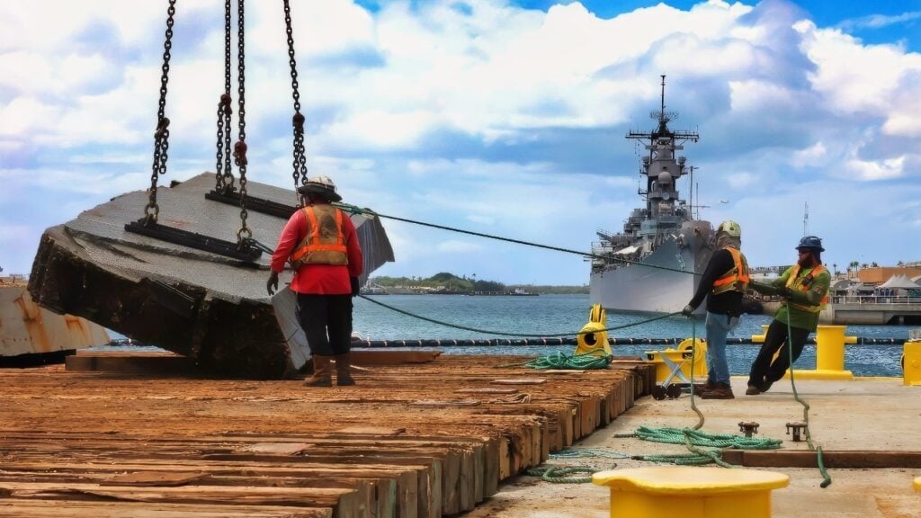 Navy Removes Massive 100-Ton Concrete Platforms From Battleship USS ...