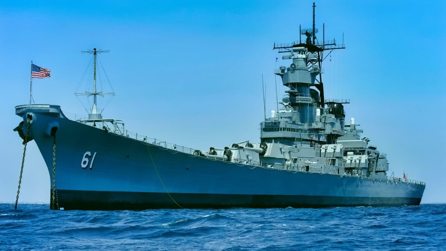 Did You Know: 45,000-Ton U.S. Navy Iowa-Class 'Super' Battleship Was ...