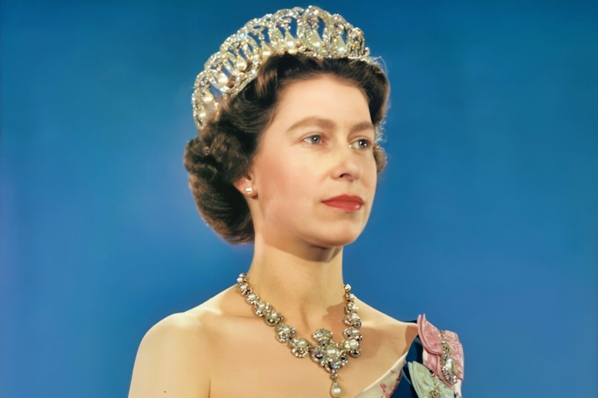 Quote of the Day by Queen Elizabeth II: 'Our modern world places such ...